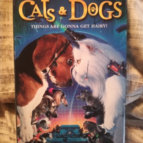 Media | Cats Dogs Vhs | Poshmark